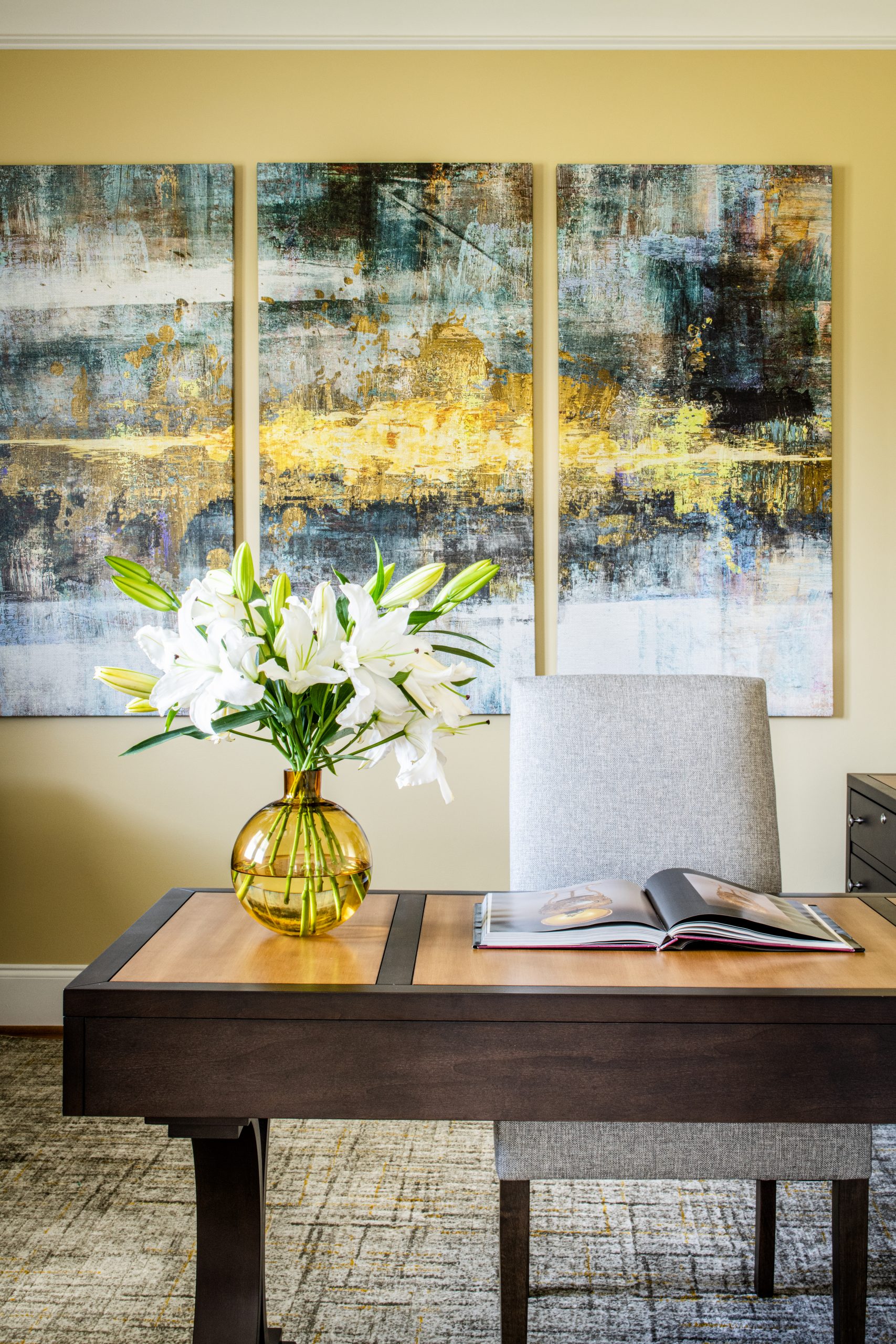 6 Great Ways to Use Abstract Art to Transform Your Home